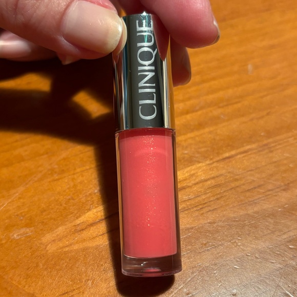 Clinique | Makeup | Clinique Pop Splash Lip Gloss | Poshmark